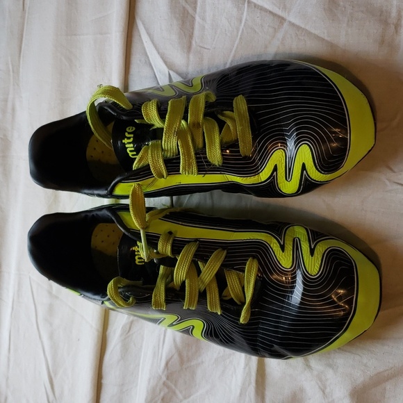 Shoes | Mitre Soccer Cleats Size 5 Black Neon Lime Green | Poshmark